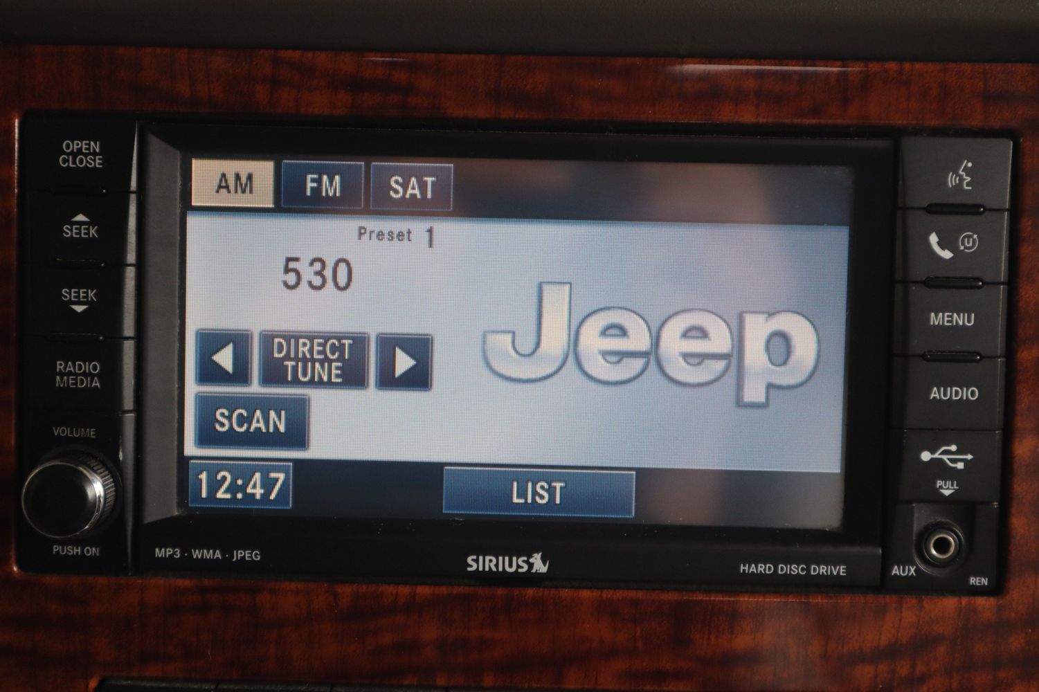 2008 Jeep Commander Limited | Victory Motors of Colorado