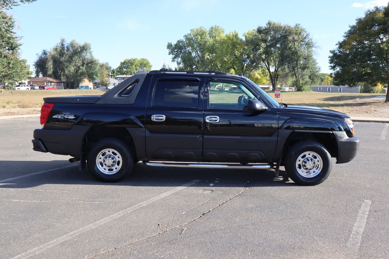 2004 Chevrolet Avalanche 2500 | Victory Motors of Colorado