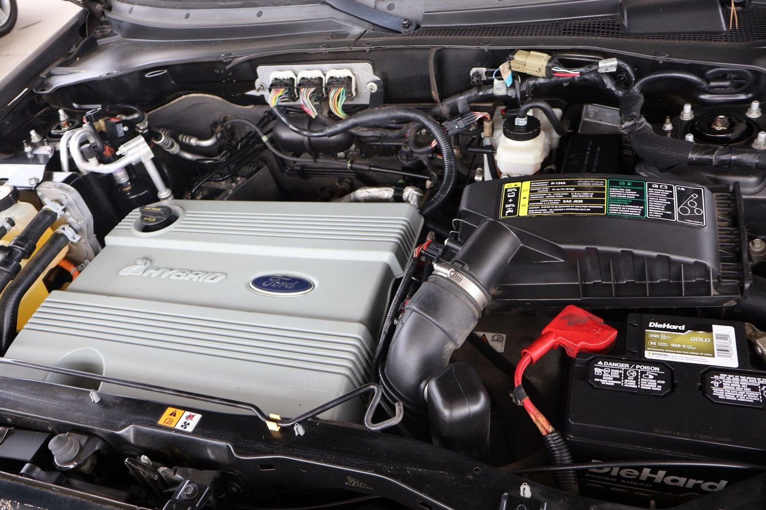 2007 Ford Escape Hybrid Base | Victory Motors of Colorado