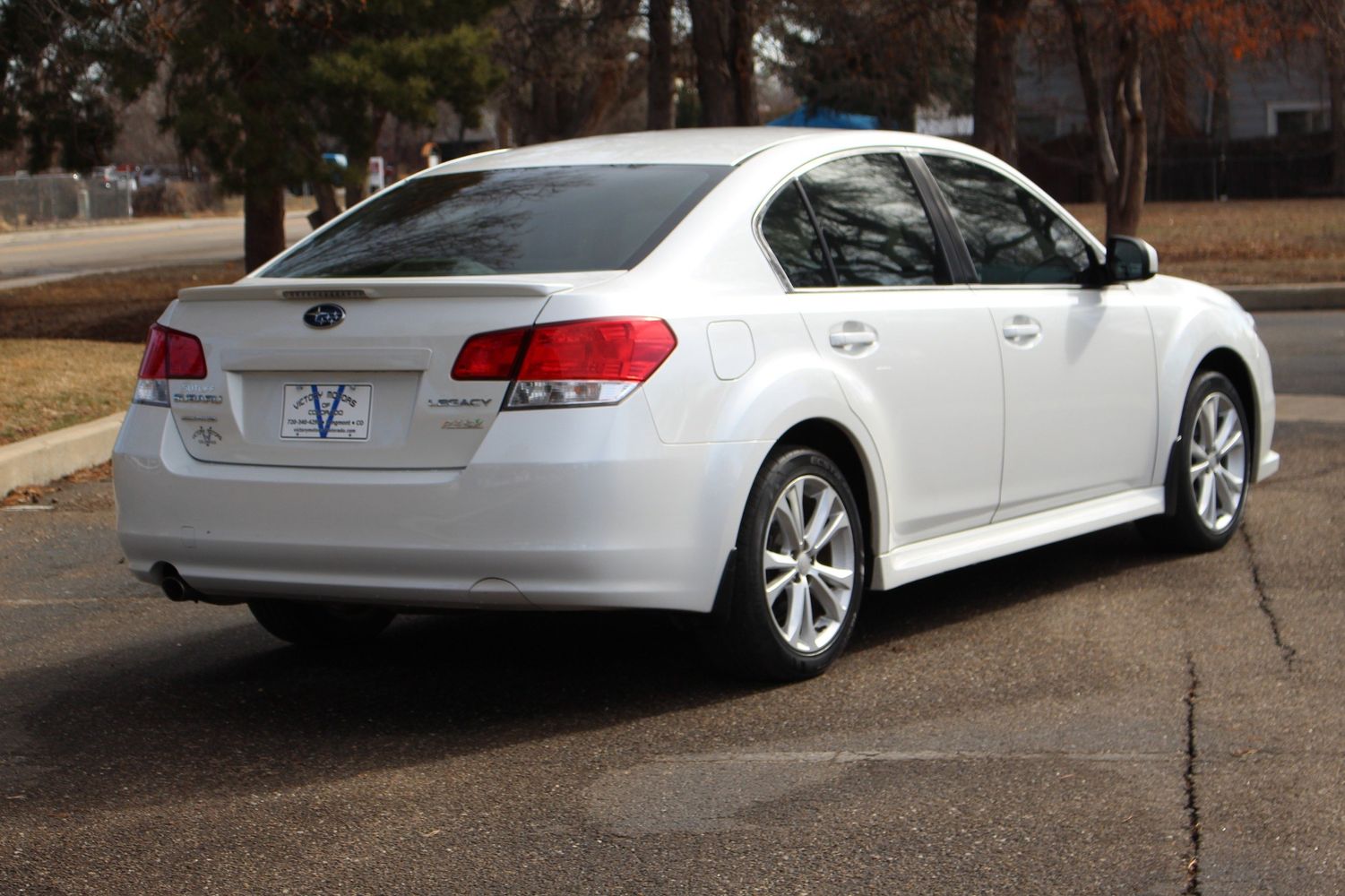 2013 Subaru Legacy 2.5i Premium | Victory Motors of Colorado