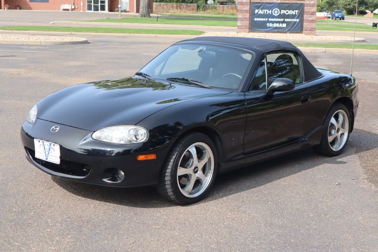 2004 Mazda MX-5 Miata Cloth | Victory Motors of Colorado