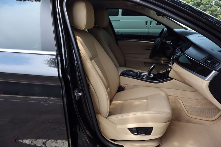 2013 BMW 5 Series 535i xDrive | Victory Motors of Colorado