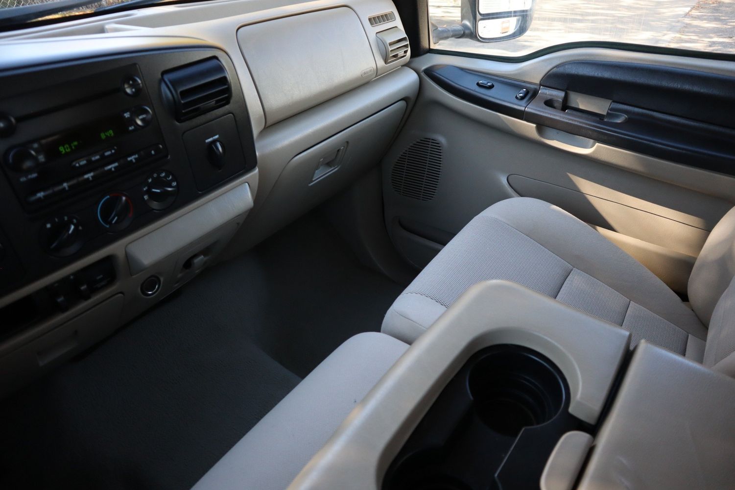 2006 Ford F-250 Super Duty XLT | Victory Motors of Colorado