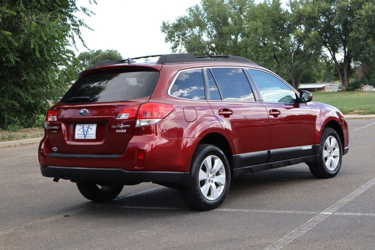 2011 Subaru Outback 2.5i Premium | Victory Motors of Colorado
