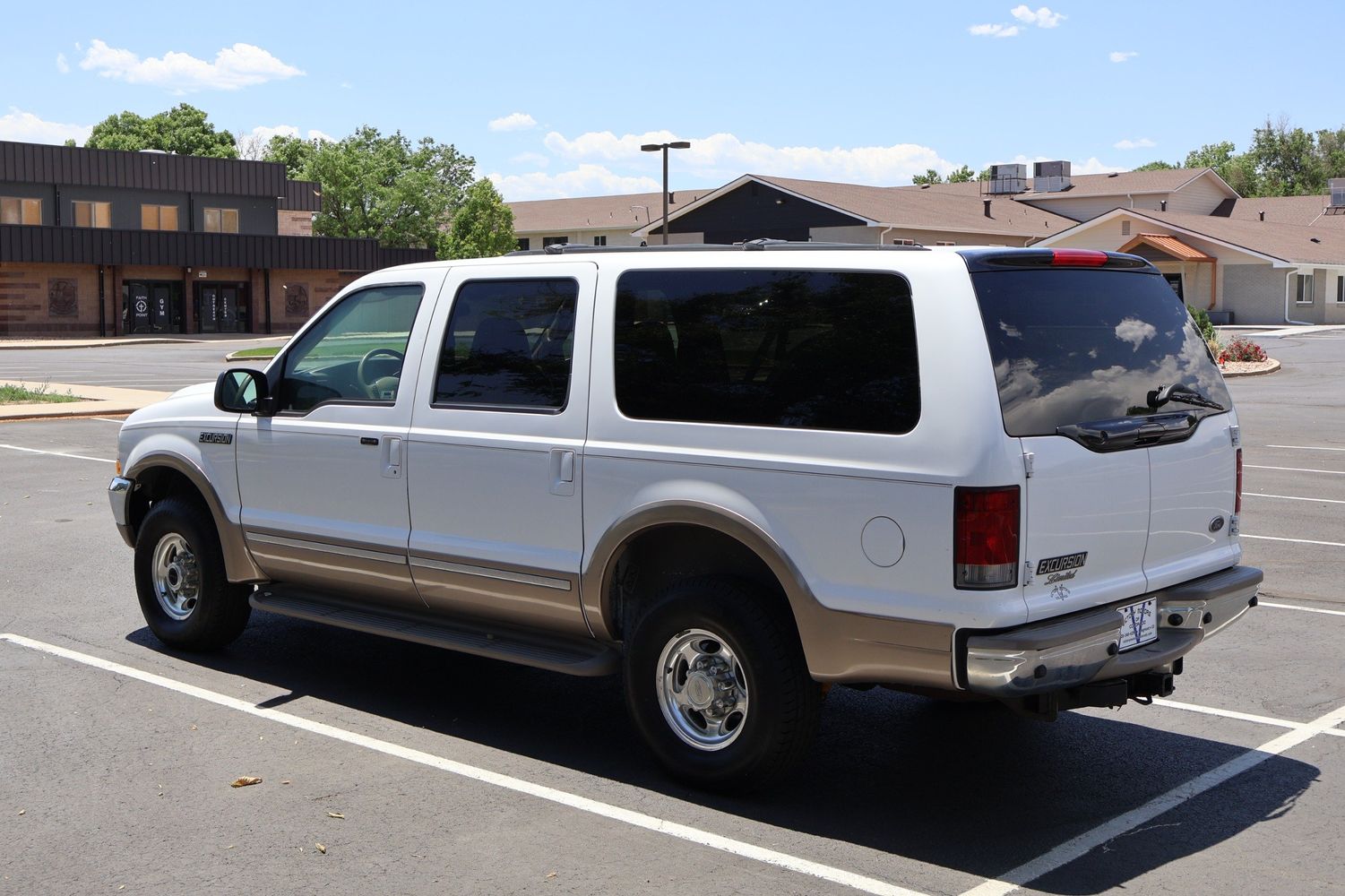 2002 Ford Excursion Limited | Victory Motors of Colorado