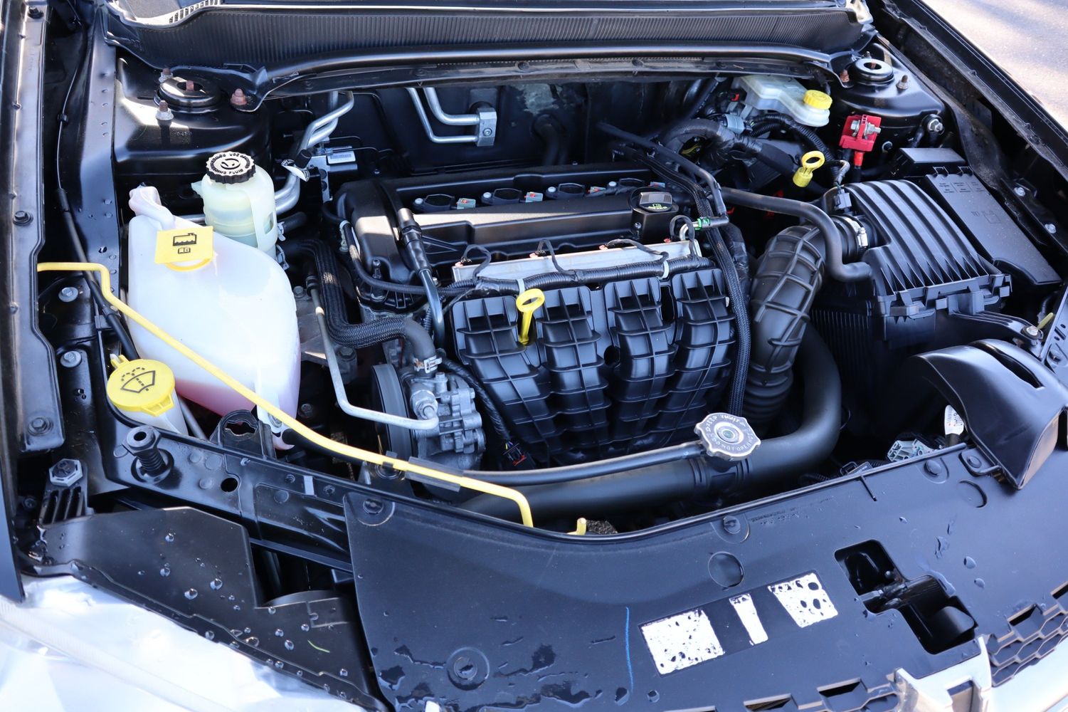 2013 Dodge Avenger SXT | Victory Motors of Colorado