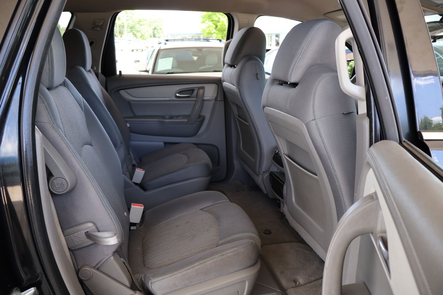 2015 Chevrolet Traverse LT | Victory Motors of Colorado