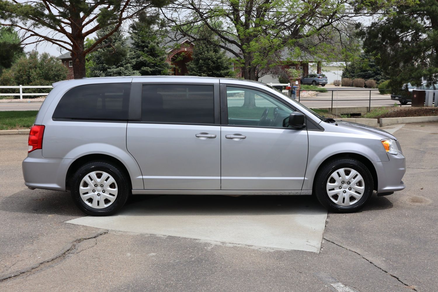2018 Dodge Grand Caravan SE | Victory Motors of Colorado