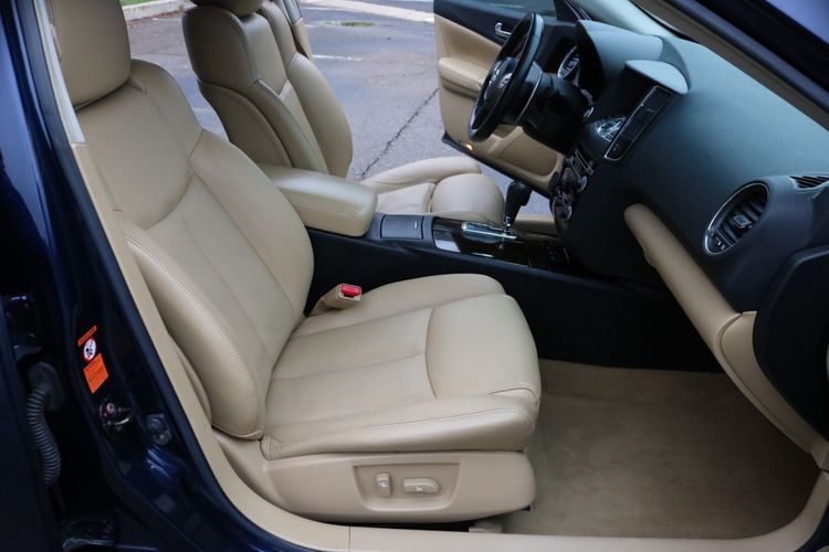 2009 Nissan Maxima 3.5 SV | Victory Motors of Colorado