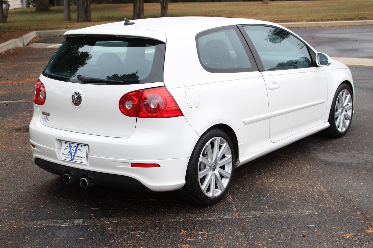 2008 Volkswagen R32 | Victory Motors of Colorado