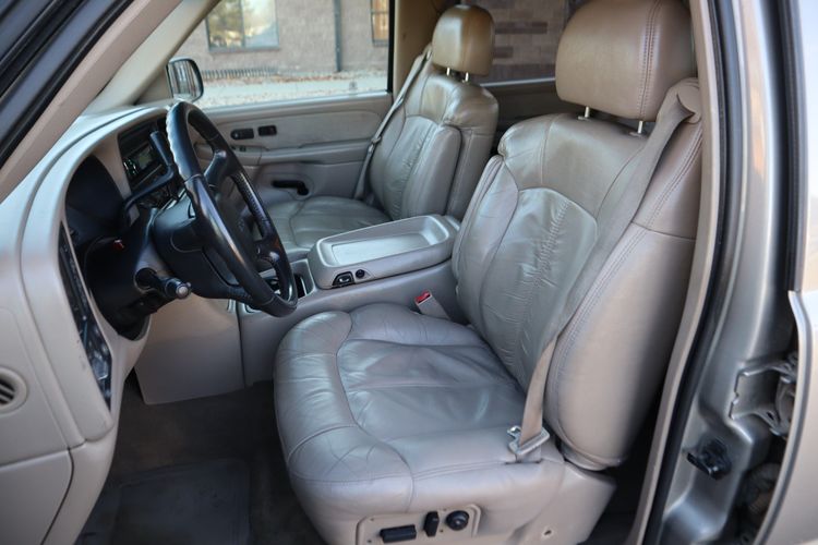 2002 Chevrolet Silverado 2500HD LT | Victory Motors of Colorado