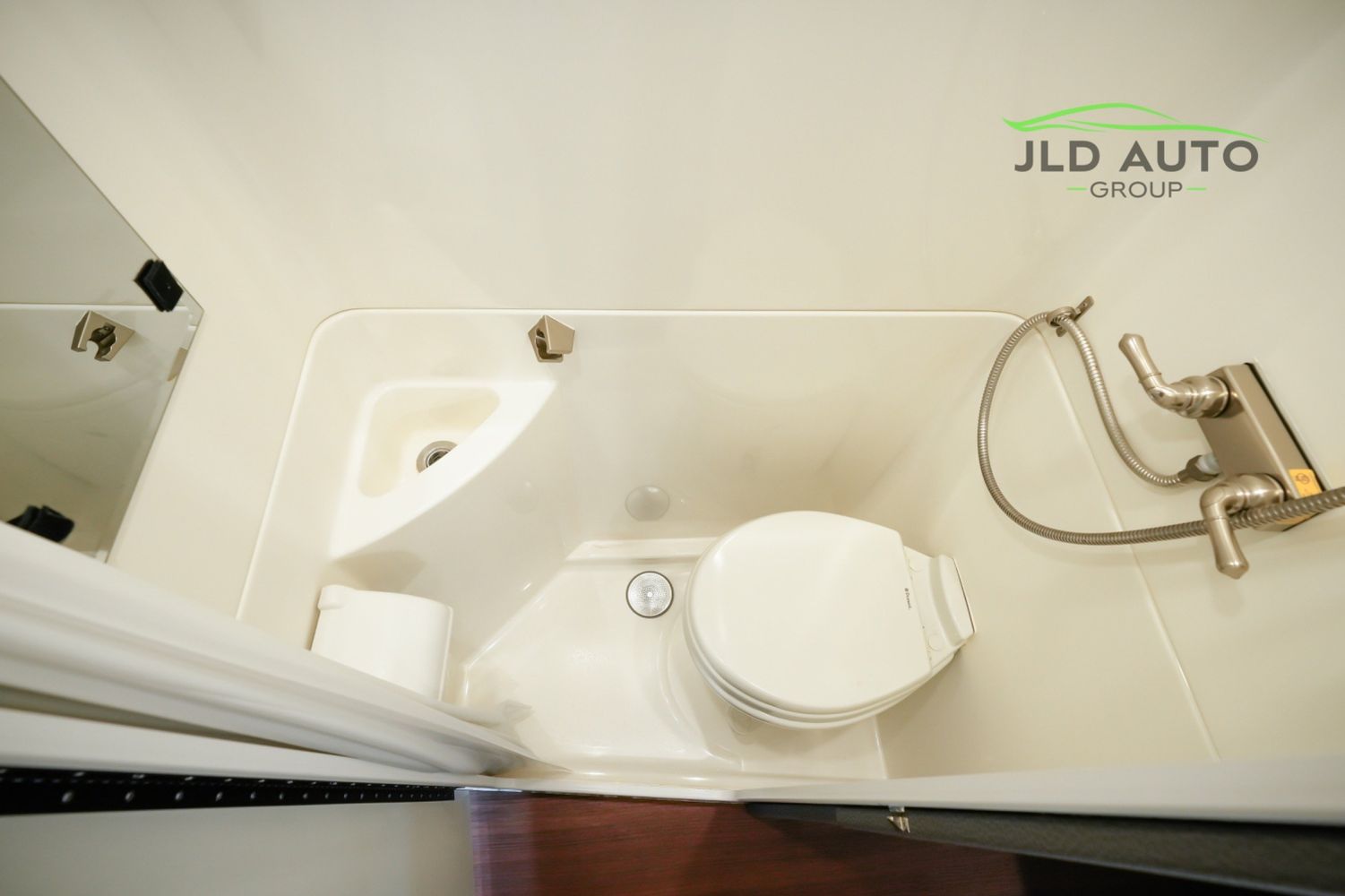 2016 Mercedes-Benz Sprinter 3500 Avion Azur Coach | JLD AUTO GROUP