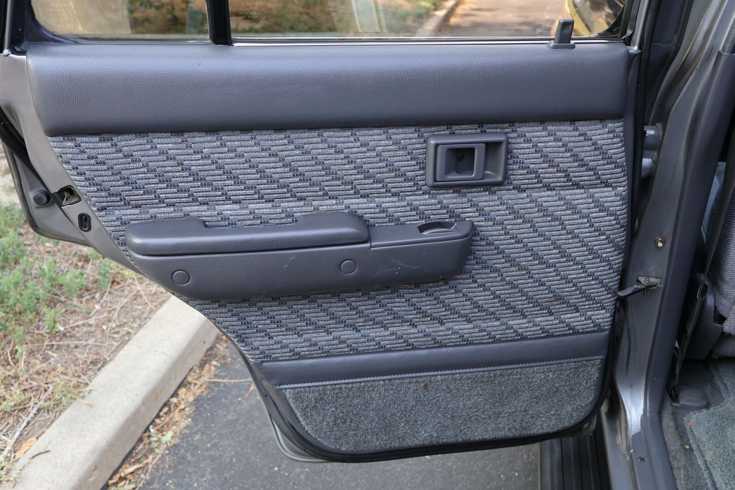 1994 Toyota 4Runner SR5 V6 | Victory Motors of Colorado