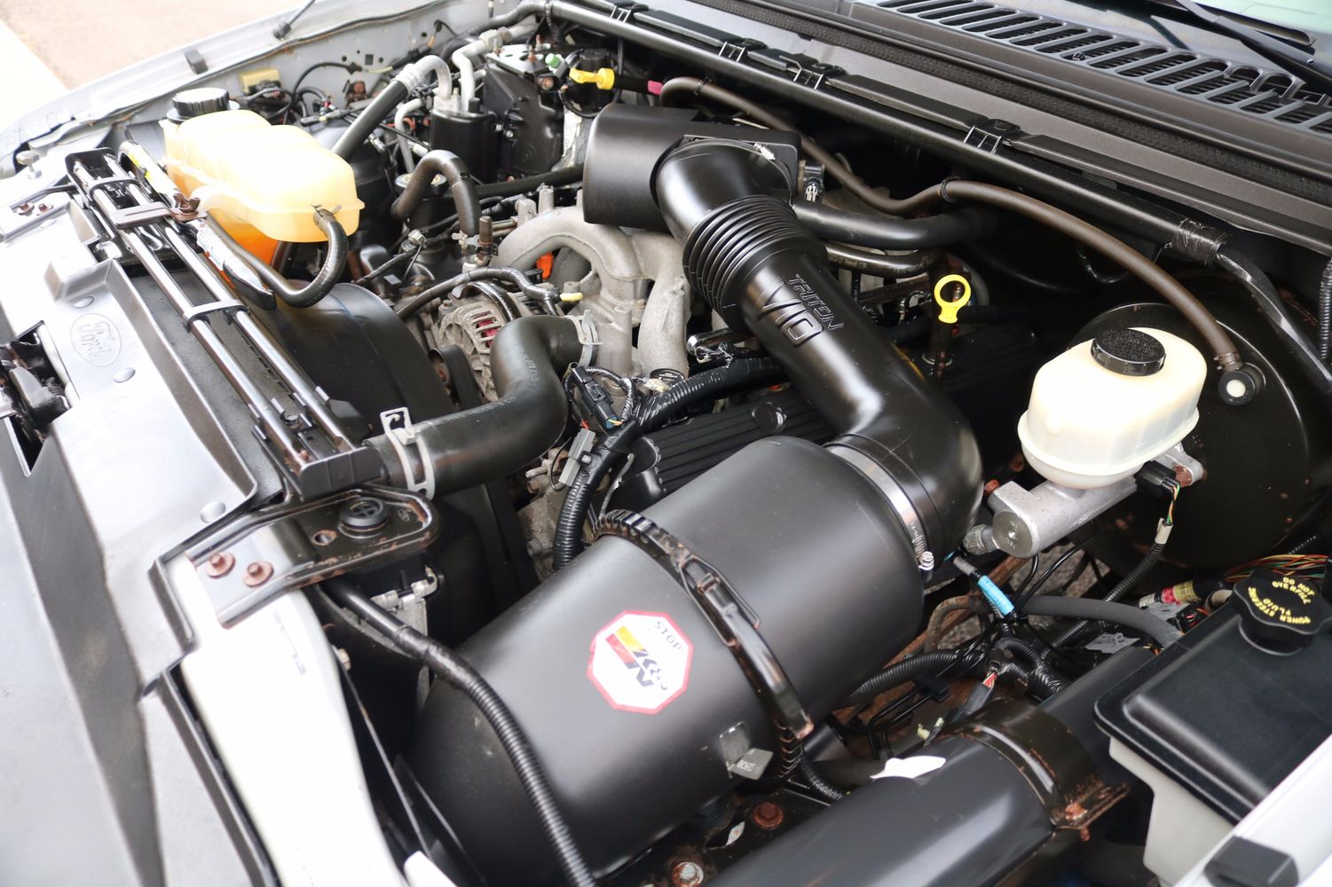 2002 Ford F-250 Super Duty XLT | Victory Motors of Colorado