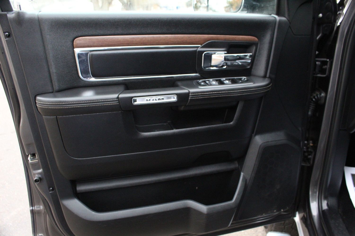 2014 Ram 2500 Laramie | Victory Motors of Colorado