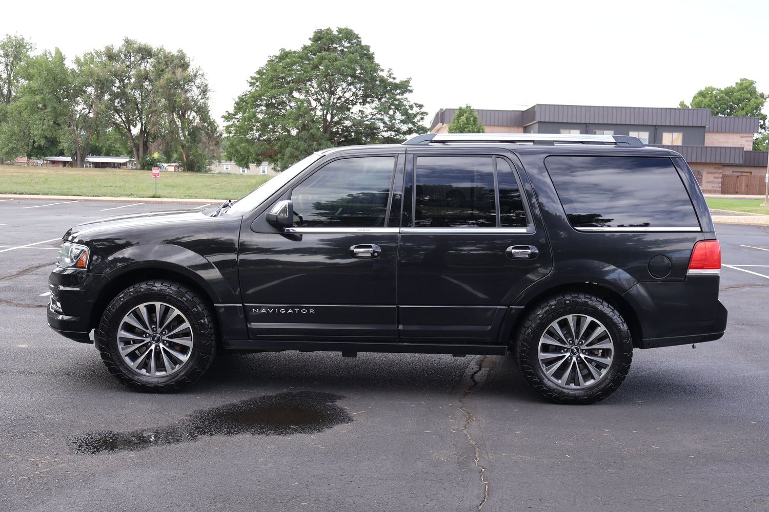 2015 Lincoln Navigator | Victory Motors of Colorado
