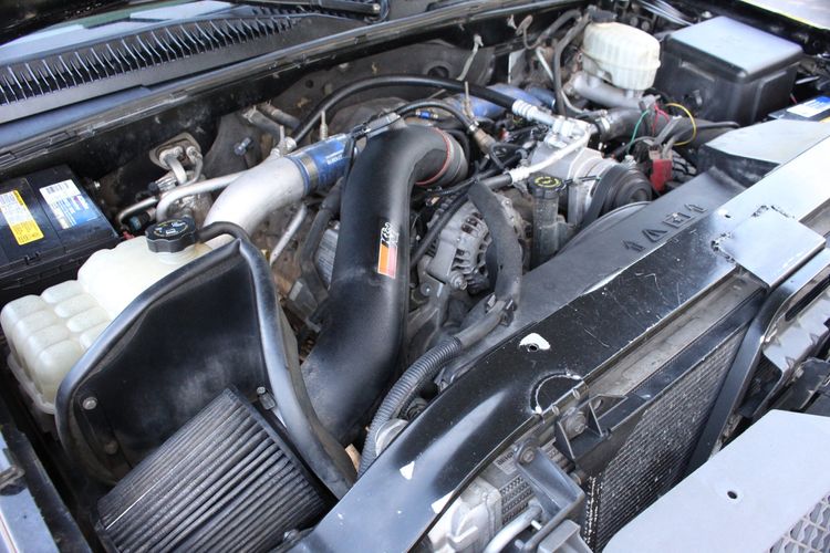 2003 Chevrolet Silverado 2500HD LT | Victory Motors of Colorado