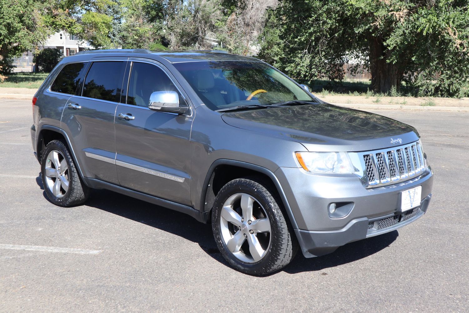 2012 Jeep Grand Cherokee Overland | Victory Motors of Colorado