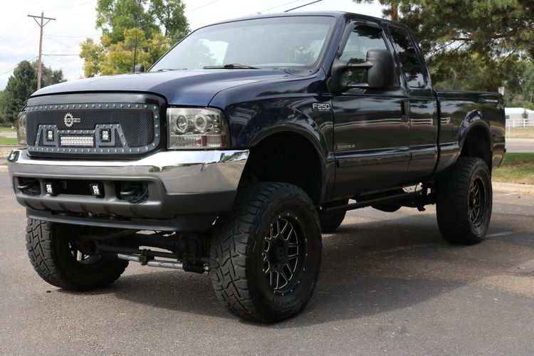 2002 Ford F-250 Super Duty XLT | Victory Motors of Colorado