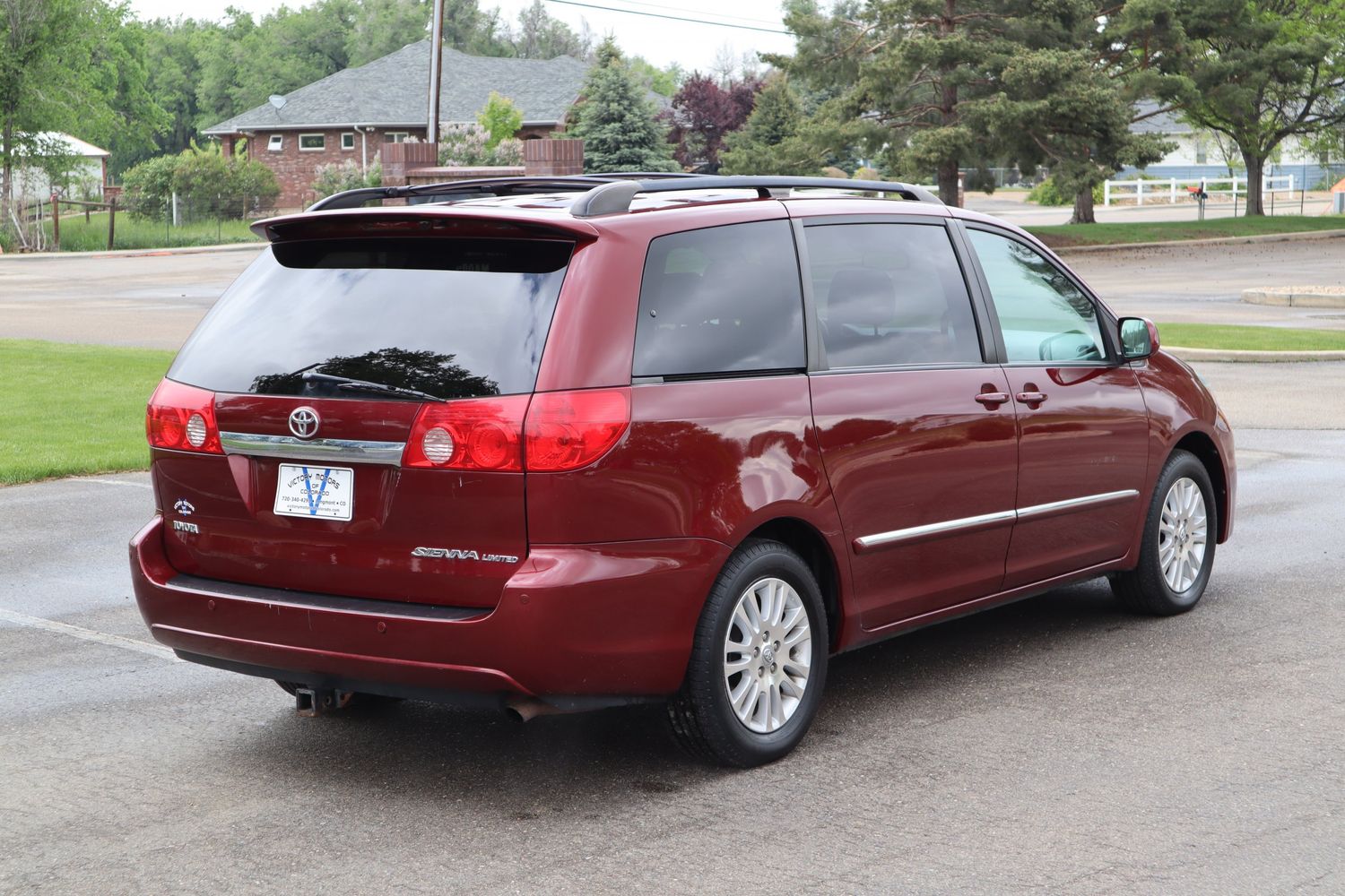 2008 Toyota Sienna XLE Limited | Victory Motors of Colorado