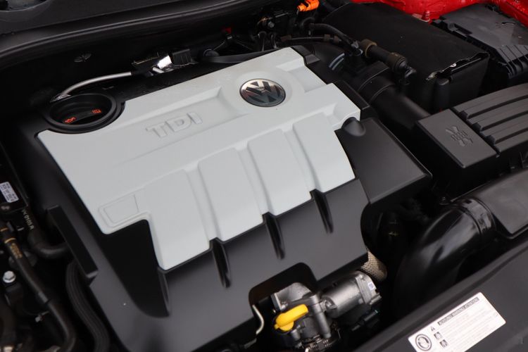 2014 Volkswagen Jetta SportWagen TDI | Victory Motors of Colorado