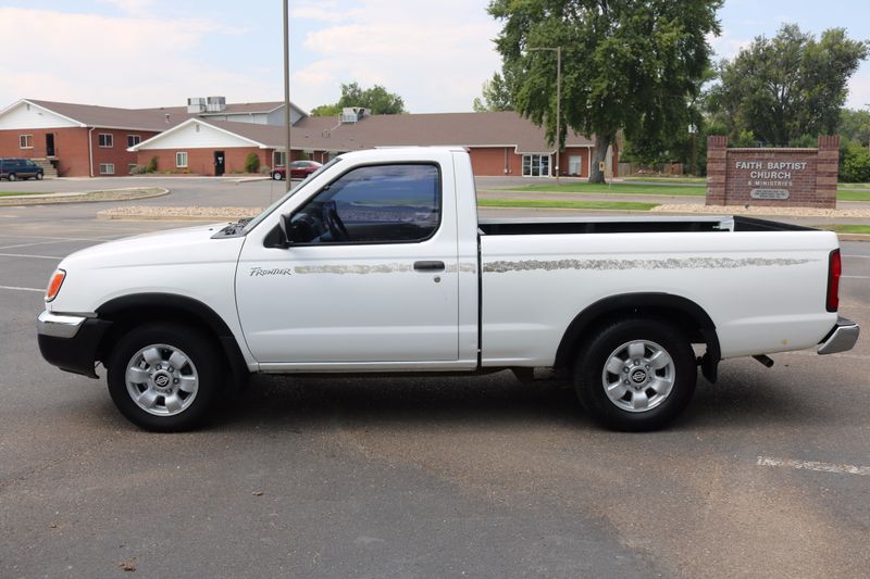 1998 Nissan Frontier Photos