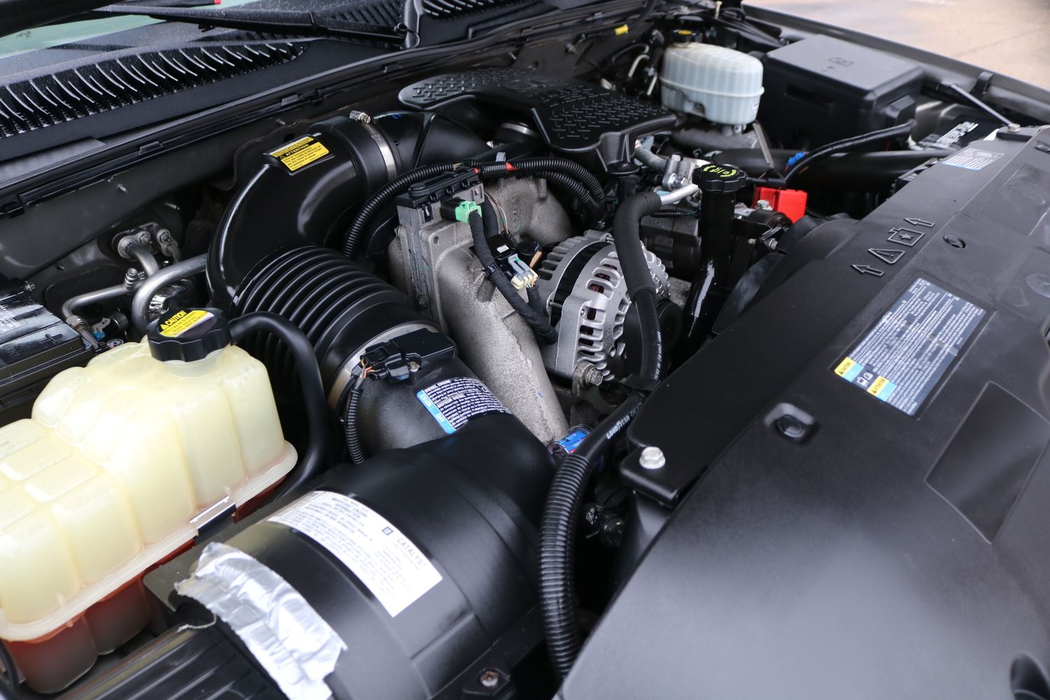 2006 GMC Sierra 2500HD SLT | Victory Motors of Colorado