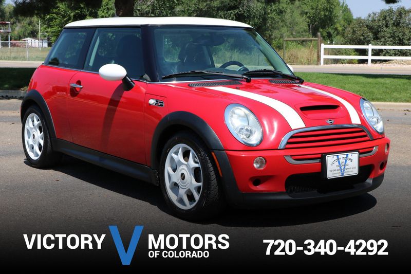 2005 MINI Cooper Photos