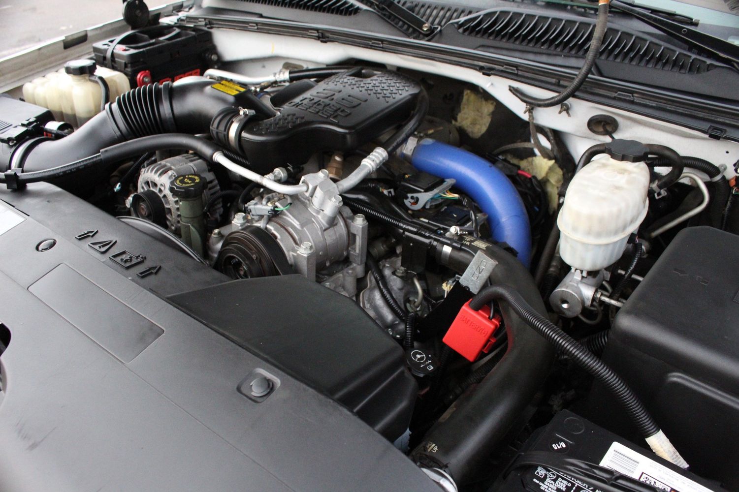 2003 Chevrolet Silverado 2500HD Base | Victory Motors of Colorado