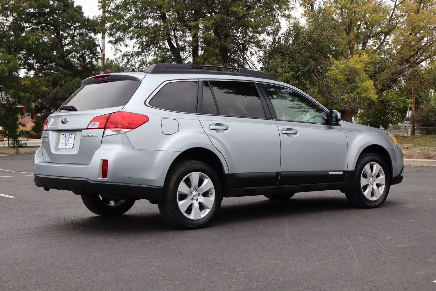 2012 Subaru Outback 2.5i Premium | Victory Motors of Colorado