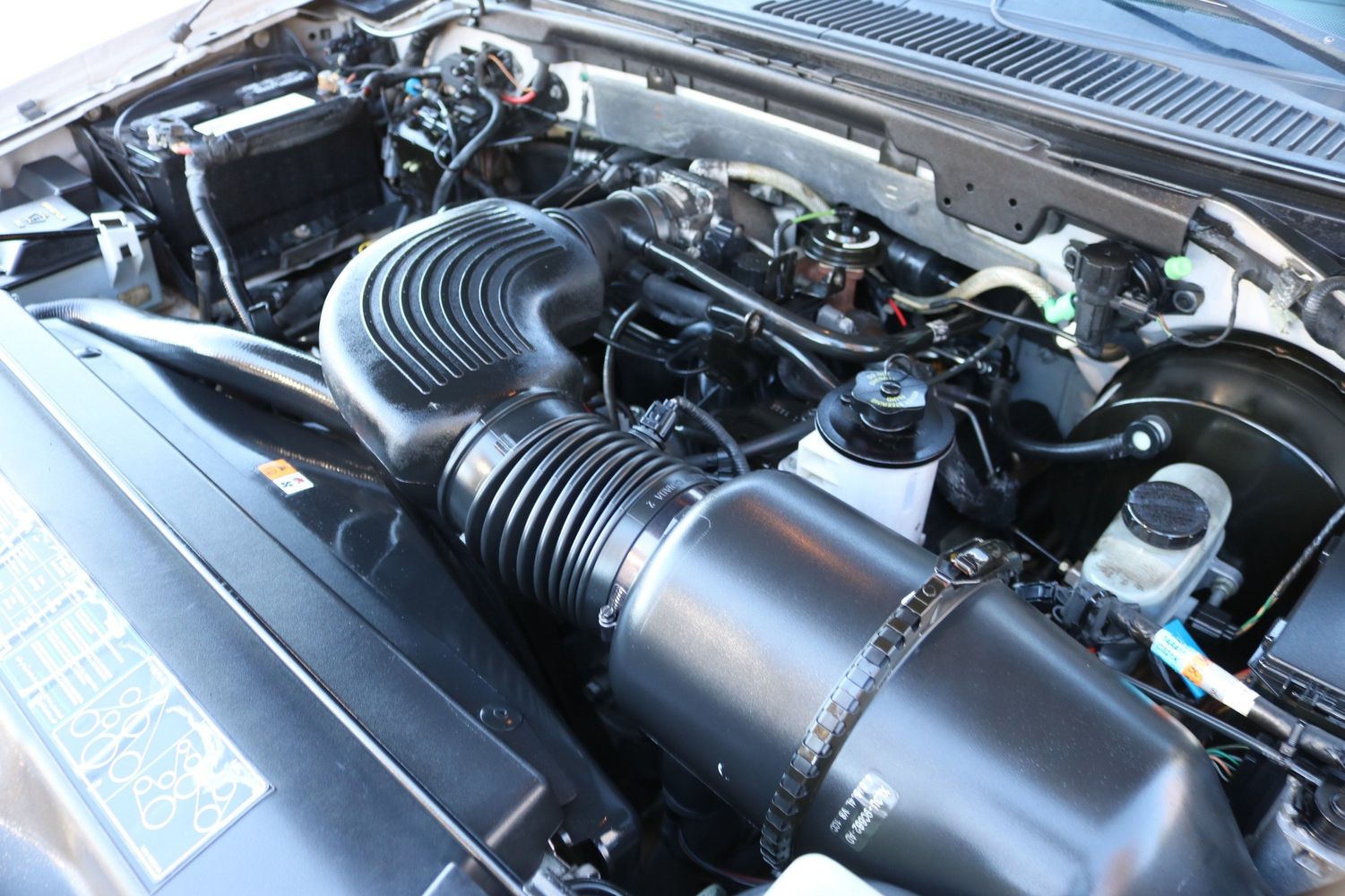 2001 Ford F-150 XLT | Victory Motors of Colorado