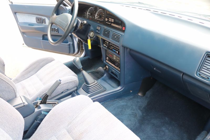 1988 Toyota Corolla Photos