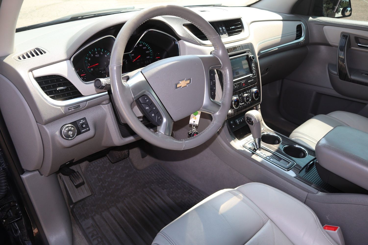 2013 Chevrolet Traverse LTZ | Victory Motors of Colorado