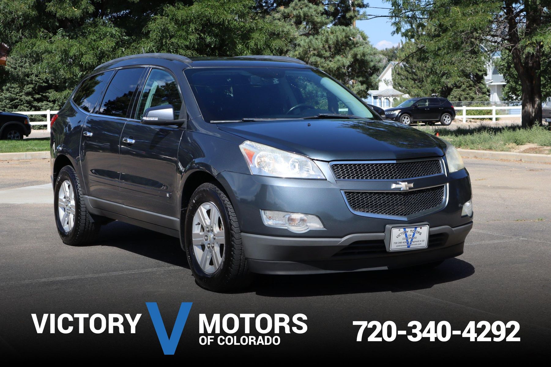 2010 Chevrolet Traverse LT | Victory Motors of Colorado