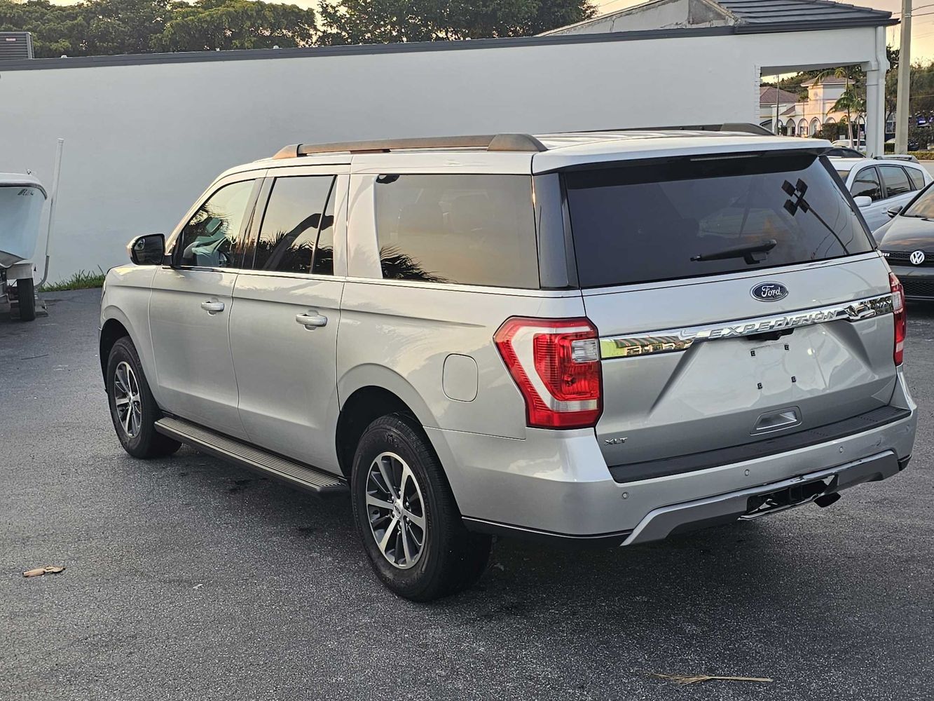 2018 Ford Expedition MAX XLT | Tropical Auto Sales
