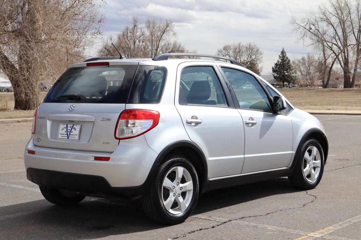 2011 Suzuki SX4 Crossover Premium | Victory Motors of Colorado