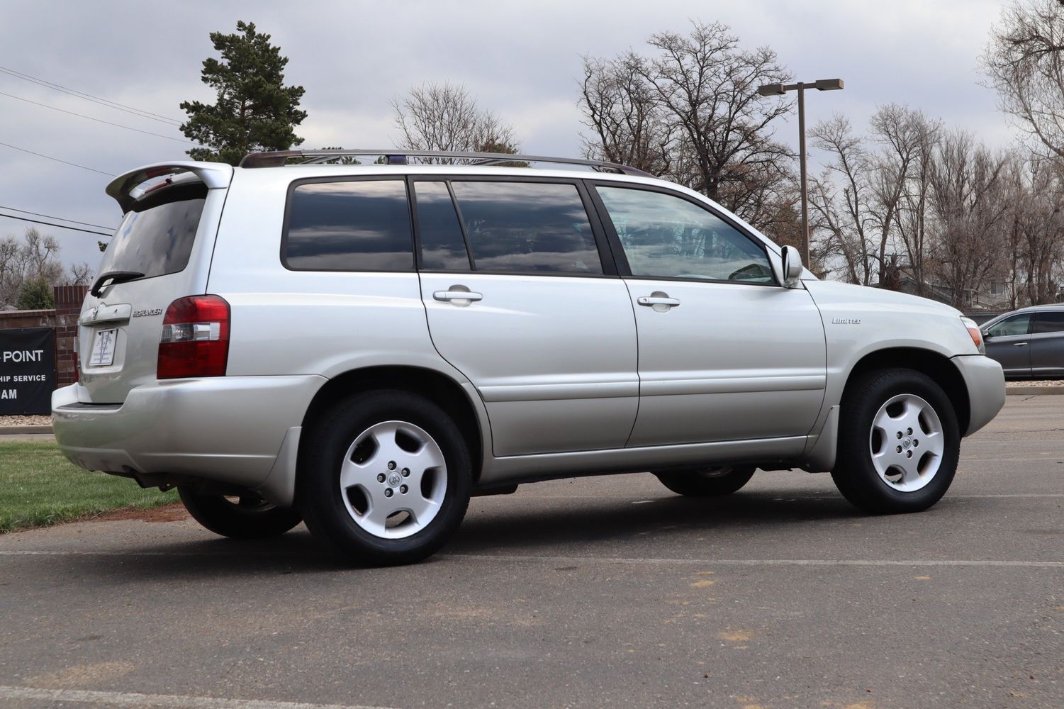 2005 Toyota Highlander Limited | Victory Motors of Colorado
