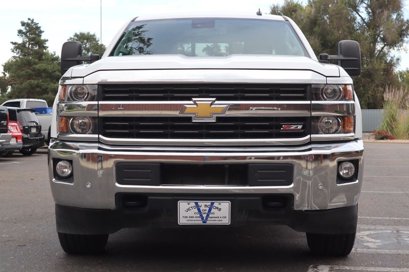 2015 Chevrolet Silverado 2500HD Photos