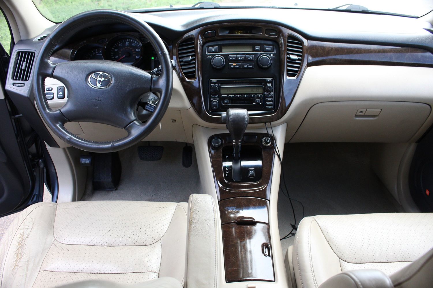 2003 Toyota Highlander Limited | Victory Motors of Colorado