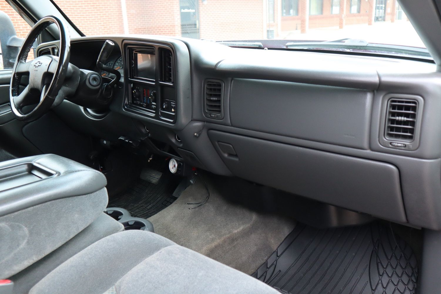 2006 Chevrolet Silverado 2500HD LS | Victory Motors of Colorado