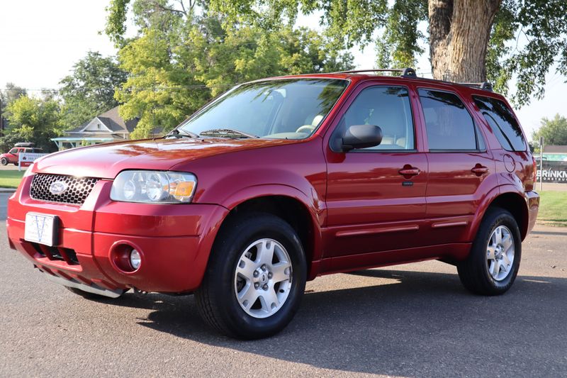2007 Ford Escape Photos