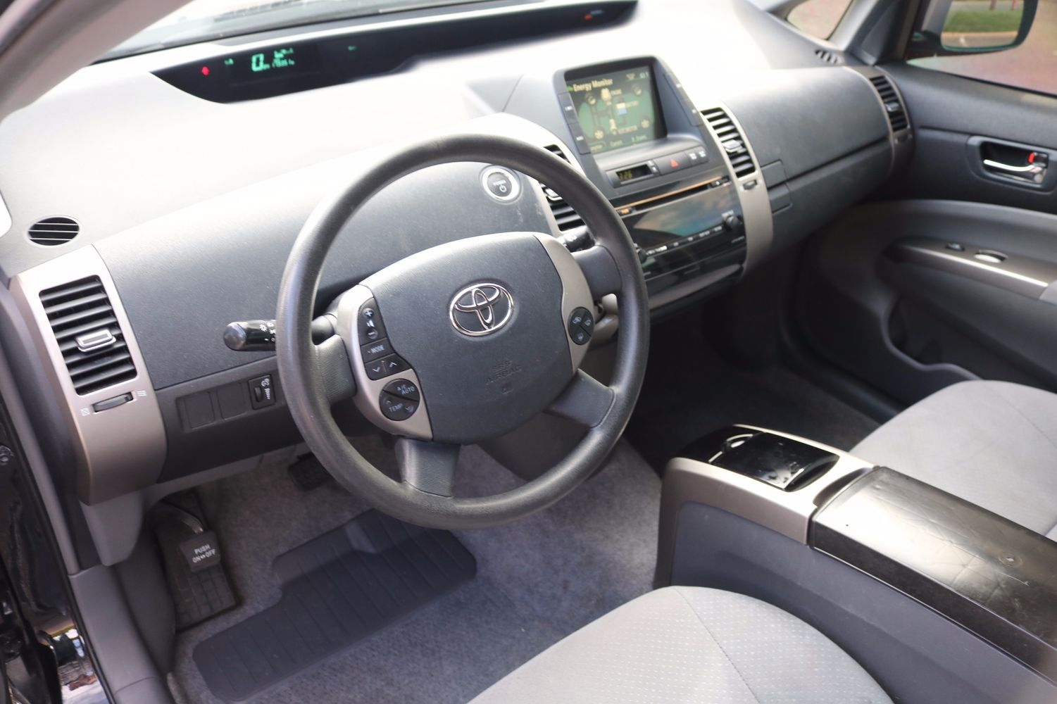 2008 Toyota Prius Hybrid | Victory Motors of Colorado