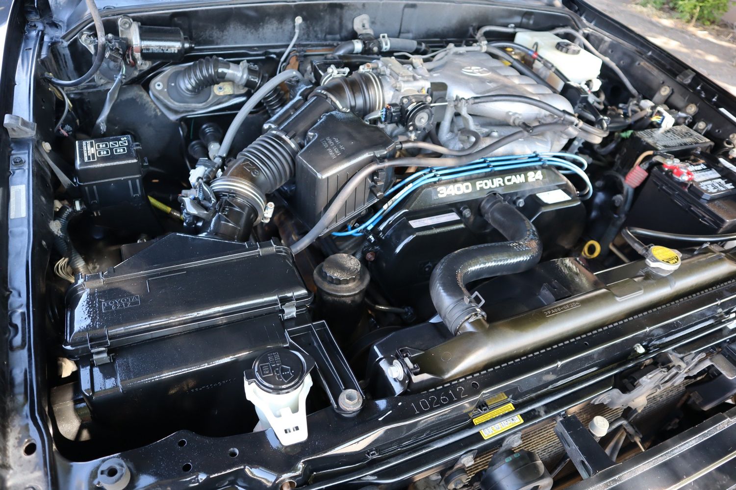 2001 Toyota 4Runner Limited | Victory Motors of Colorado