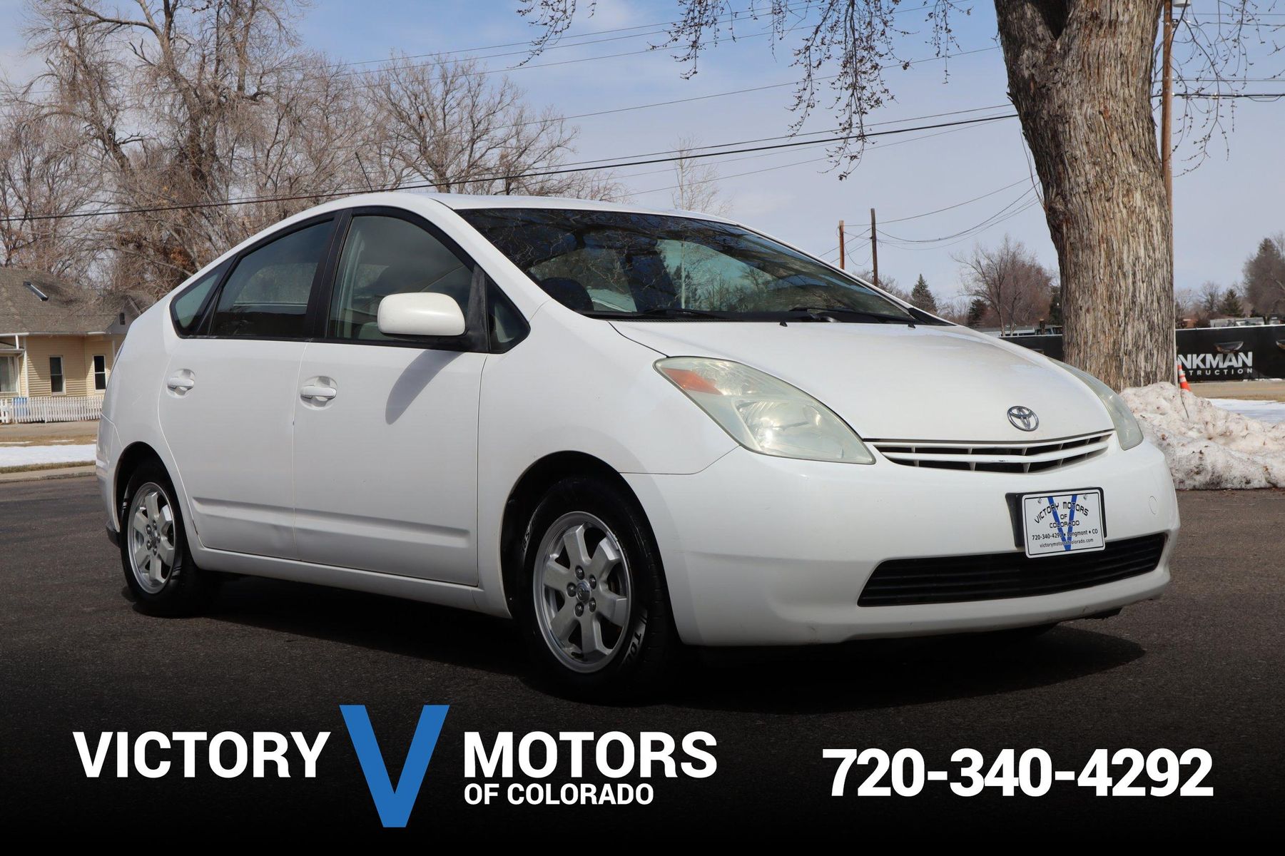 2004 Toyota Prius Base | Victory Motors of Colorado