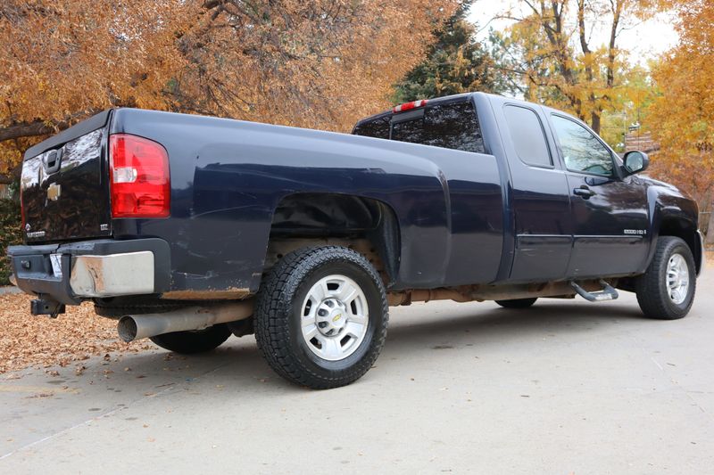 2008 Chevrolet Silverado 2500HD Photos