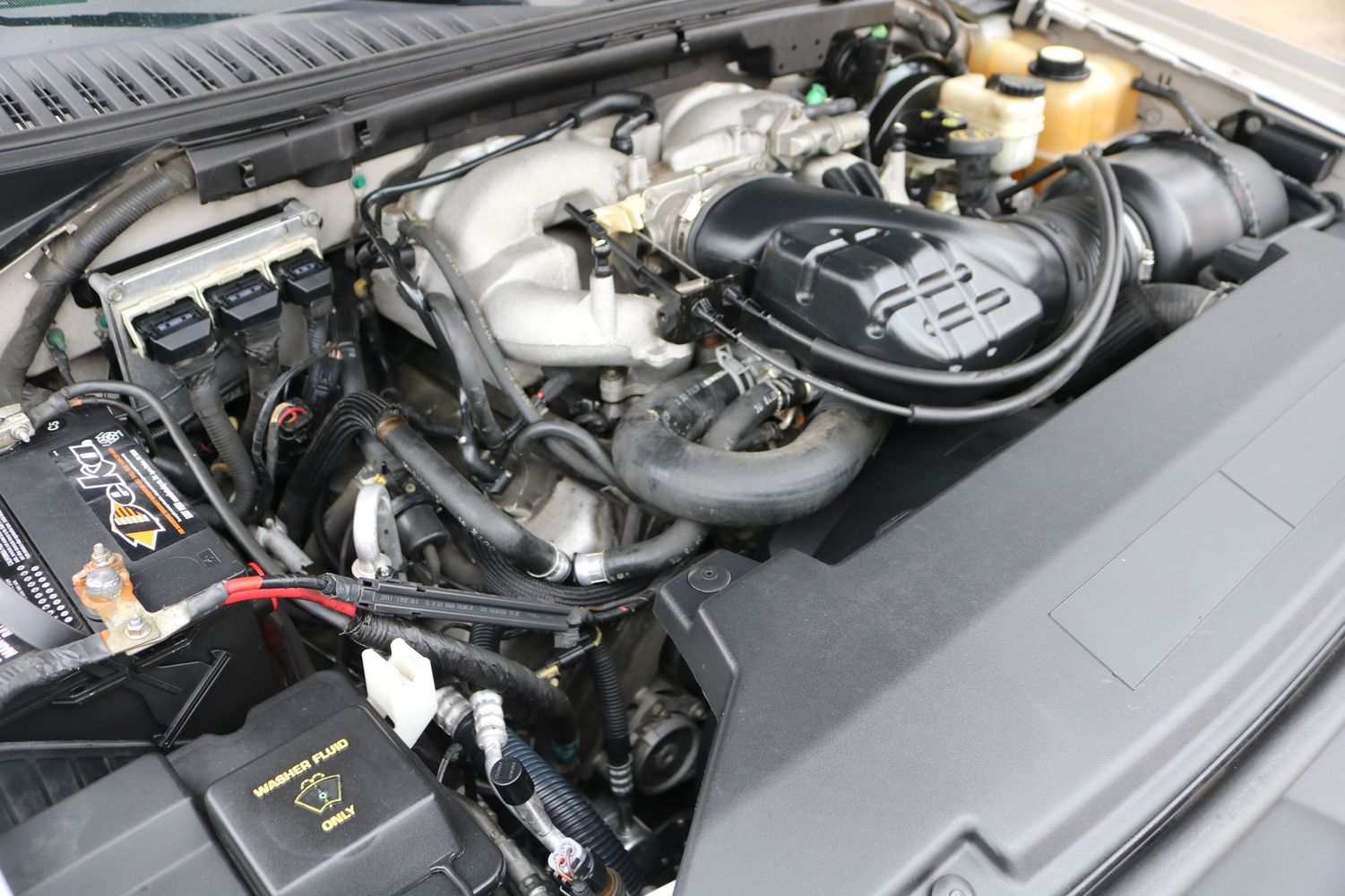 2004 Lincoln Navigator Luxury | Victory Motors of Colorado