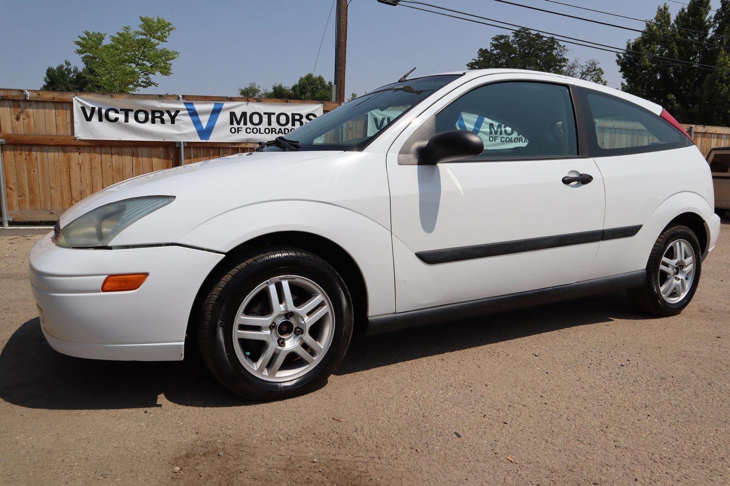 2001 Ford Focus ZX3 | Victory Motors of Colorado