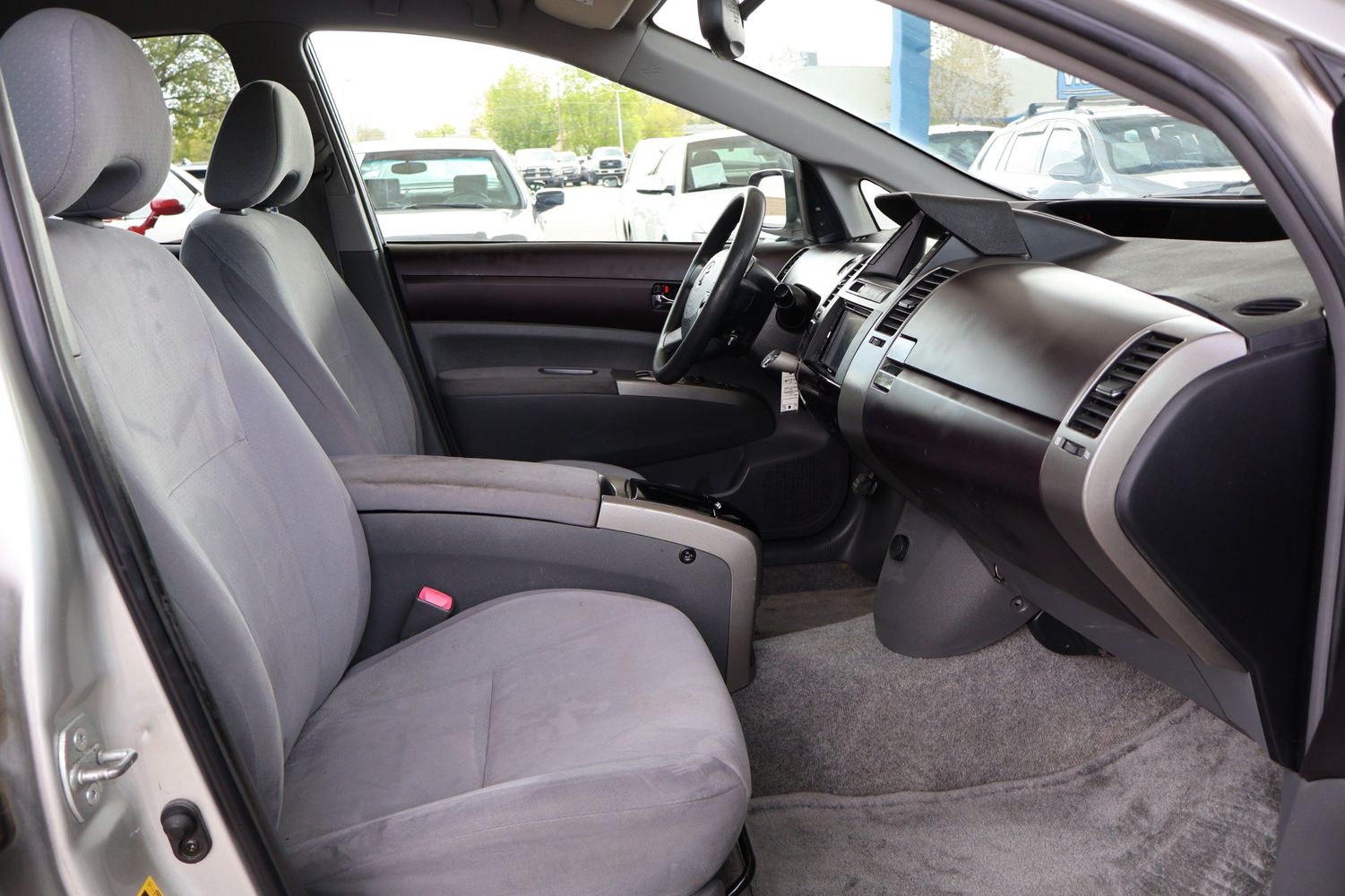 2005 Toyota Prius Base | Victory Motors of Colorado