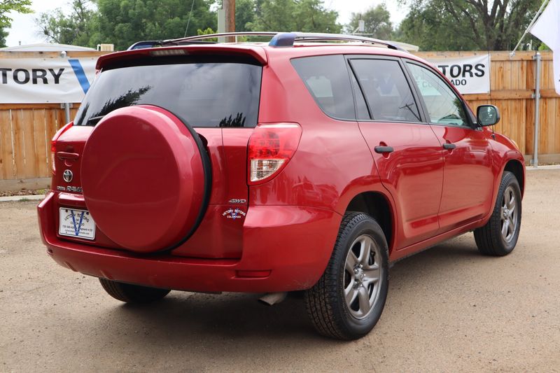 2007 Toyota RAV4 Photos