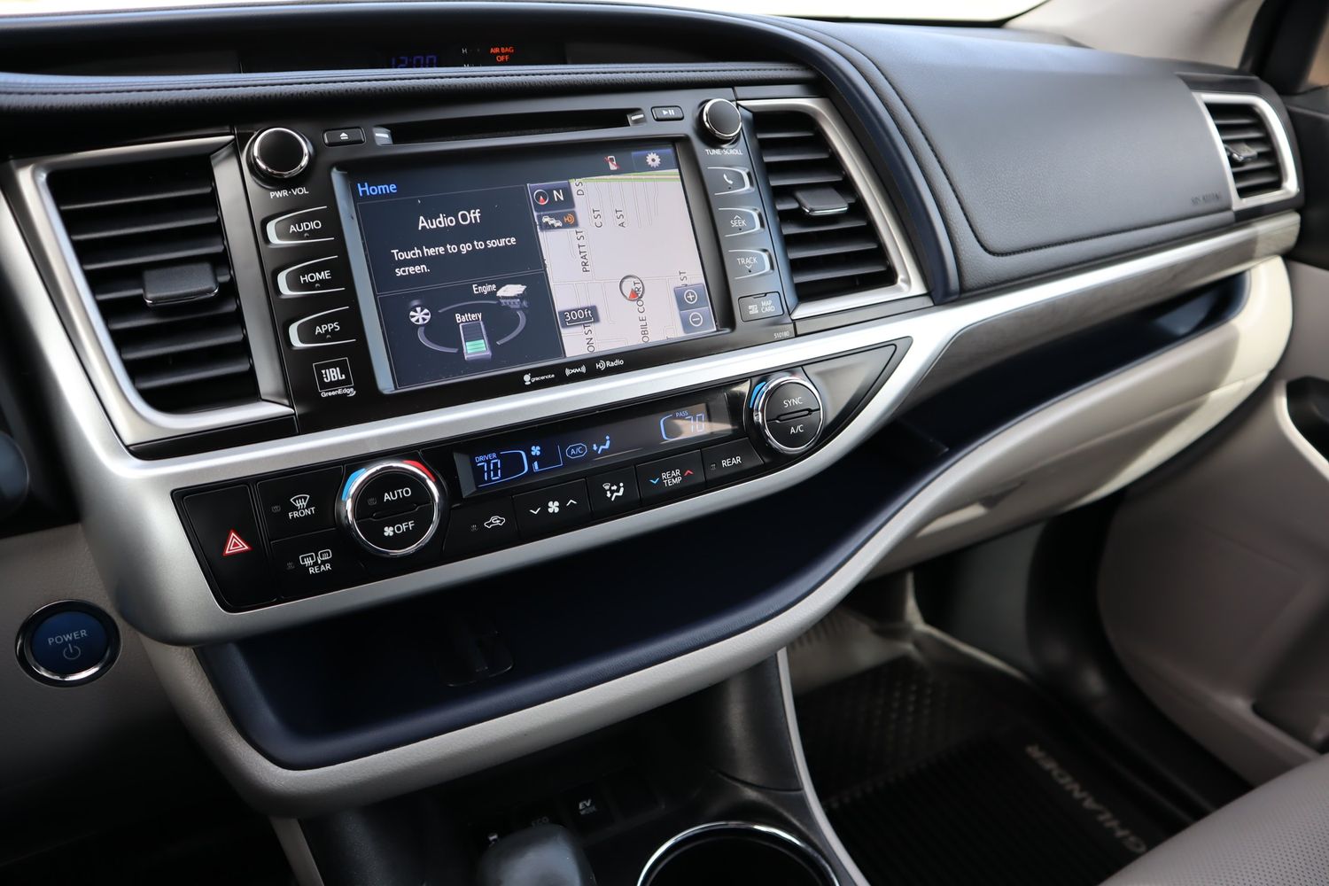 2017 Toyota Highlander Hybrid Limited | Victory Motors of Colorado